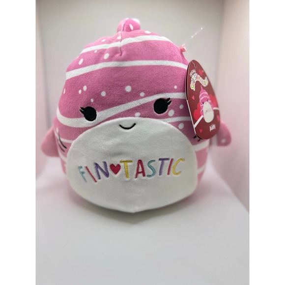 Squishmallows | Toys | Nwt 8 Aidy The Shark Squishmallow Valentines Day ...